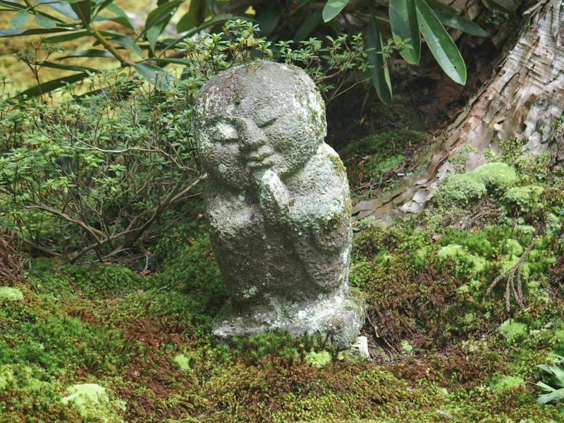 三千院のわらべ地蔵 gottuanさんのフォト 趣味人倶楽部しゅみーとくらぶ